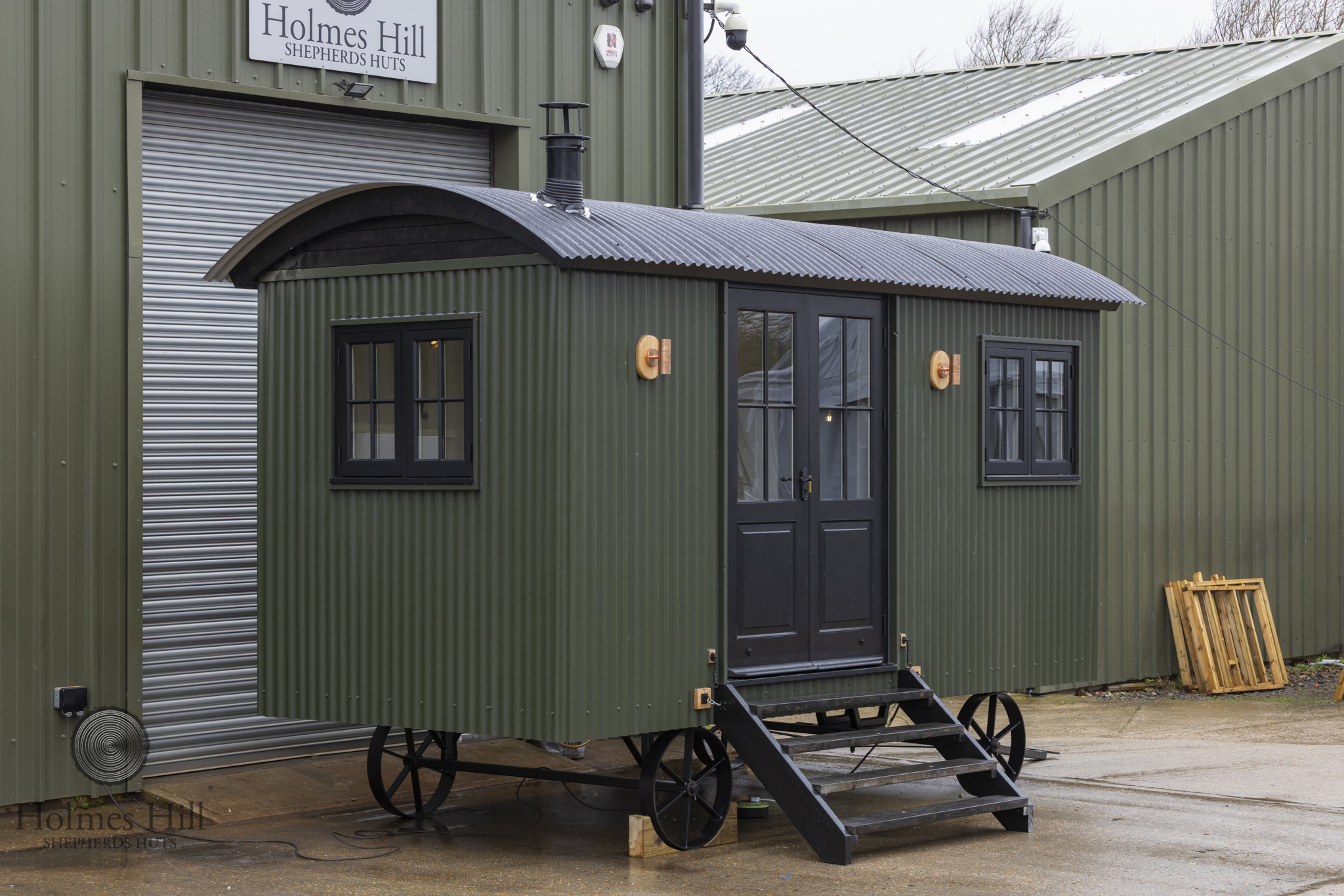 MCF 3 4.6m Shepherds Hut – Holmes Hill Shepherds Huts
